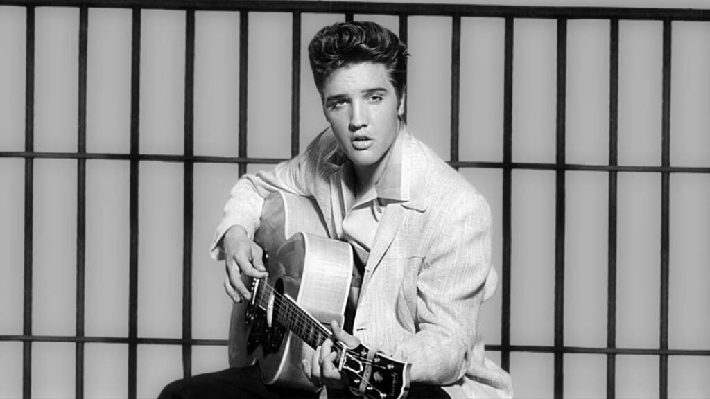ELVIS PRESLEY EL REY QUE GANÓ LA INMORTALIDAD