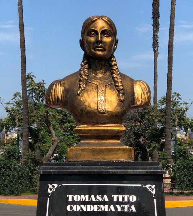 ANA TOMASA TITO CONDEMAYTA LIDER DE MUJERES GUERRERAS